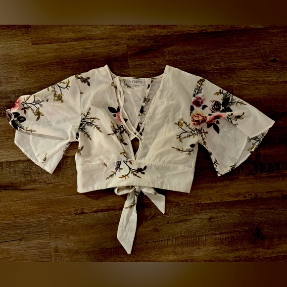 Showpo. | Tops | Showpo Floral Strappy Crop Top | Poshmark